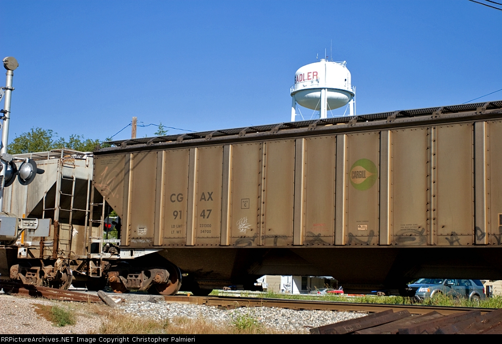 CGAX 9147 on UPRR MNPFW-28